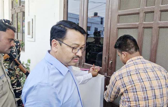 हल्द्वानी में प्राधिकरण बाबा रामपाल आश्रम प्राधिकरण का एक्शन, हुआ सील - Corbett Halchal (कॉर्बेट ...